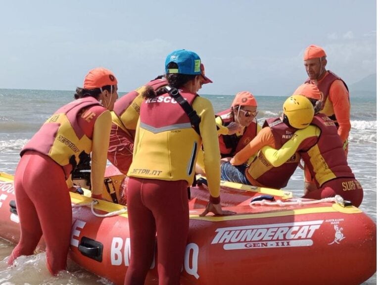 Beaches & Foreshores - Douglas Shire Council